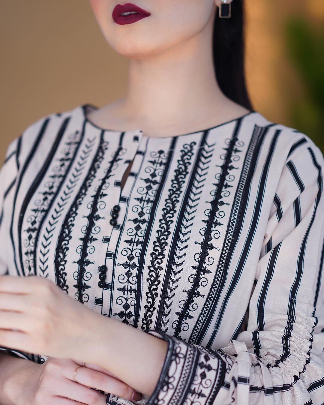 Strip 2 Piece | Dressnio
